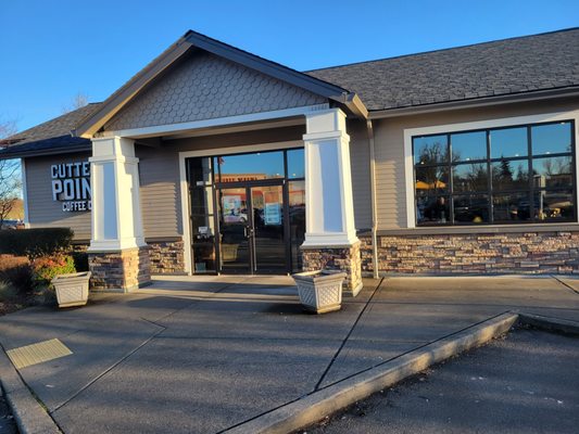 CUTTERS POINT COFFEE - Updated August 2025 - 44 Photos & 74 Reviews ...