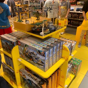 THE LEGO STORE - Updated November 2025 - 28 Photos & 18 Reviews - 7875 ...