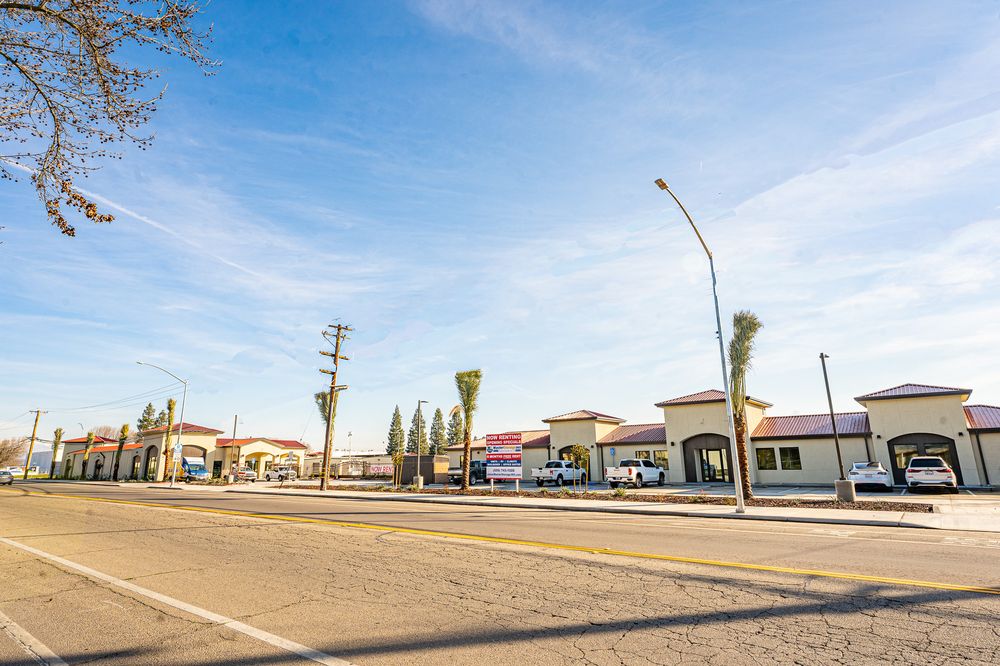 MASTER STORAGE 365 - Updated August 2025 - 10 Photos - 1219 E Dinuba ...