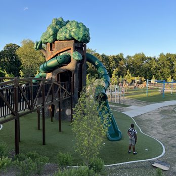 INNOVATION HILLS PARK - Updated November 2024 - 208 Photos & 33 Reviews ...