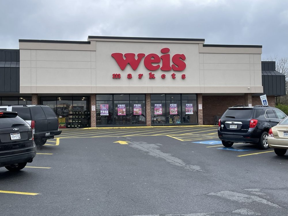 WEIS MARKETS - Updated December 2025 - 10 Reviews - 1102 N Queen St ...