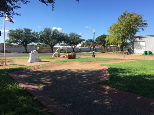 CAPTAIN STEVEN L. BENNETT MEMORIAL PARK - 27 Photos - W Main St ...