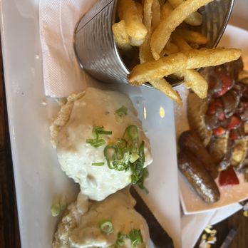 TOAST COFFEEHOUSE - Updated December 2025 - 679 Photos & 465 Reviews ...