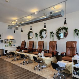 MD NAILS - Updated July 2025 - 53 Photos & 52 Reviews - 7528 196th St ...