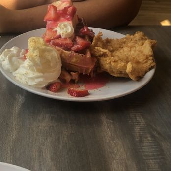 WEST AVE GRILLE JENKINTOWN RESTAURANT AND FOOD TRUCK - Updated October ...