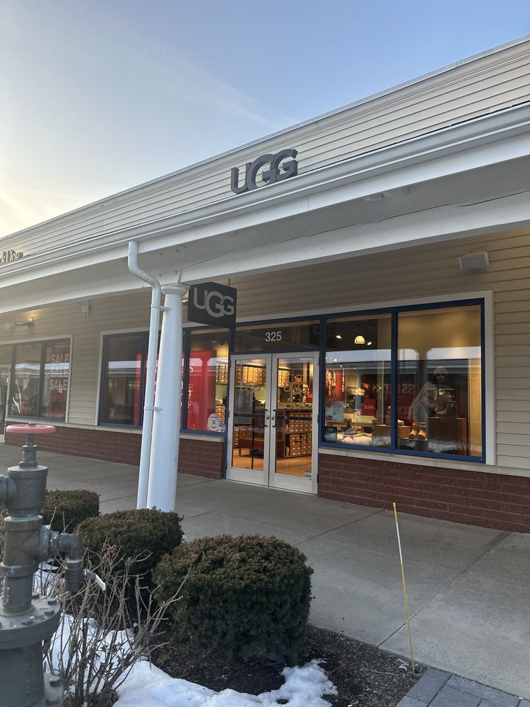 UGG OUTLET - Updated December 2025 - 35 Photos & 17 Reviews - 1 Premium ...