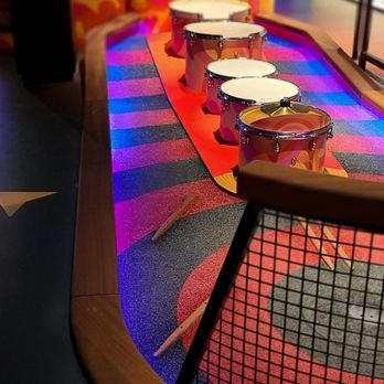 PUTTSHACK - LOUISVILLE - Updated March 2025 - 193 Photos & 66 Reviews ...