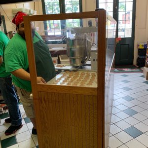 SOUTHERN CANDYMAKERS - 314 Photos & 366 Reviews - Candy Stores - 334 ...