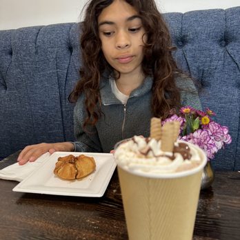 AMARA CHOCOLATE & COFFEE - 2885 Photos & 1974 Reviews - 55 S Raymond ...