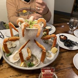 CAPTAIN JAMES LANDING - Updated January 2026 - 645 Photos & 495 Reviews ...