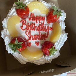 PINHO’S BAKERY - 289 Photos & 299 Reviews - 1027 Chestnut St, Roselle ...