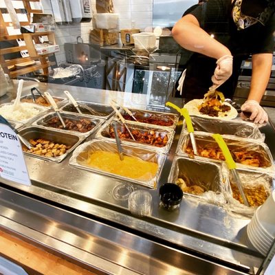 CHI’LANTRO - 455 Photos & 393 Reviews - 11005 Burnet Rd, Austin, TX ...