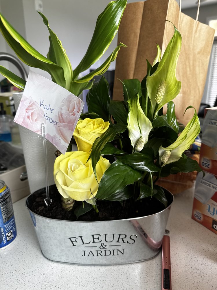 RUTH’S FLOWERS & GIFTS - Updated August 2025 - 9972 Mission Church Rd ...