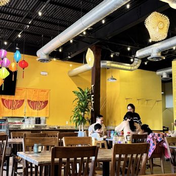 PHO SURE BISTRO - Updated December 2025 - 86 Photos & 45 Reviews - 2611 ...