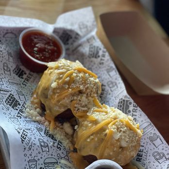 STREET TO TABLE - Updated April 2025 - 602 Photos & 388 Reviews - 2205 ...