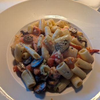 LEO’S ITALIAN SOCIAL - Updated December 2025 - 131 Photos & 61 Reviews ...