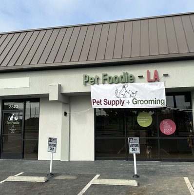 PET FOODIE LA - Updated October 2025 - 19 Photos & 17 Reviews - 2523 17th St, Santa Monica ...