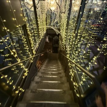 THE RABBIT HOLE - Updated March 2025 - 2461 Photos & 2365 Reviews - 101 ...