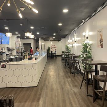 MAROONS CREAMERY - Updated April 2025 - 42 Photos & 16 Reviews - 57 E ...