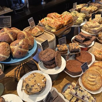 PUREBREAD WHISTLER - Updated November 2024 - 488 Photos & 337 Reviews - 122-4338 Main Street ...