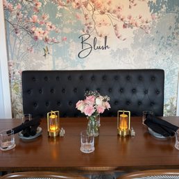 BLUSH ROOFTOP TERRACE - ALEXANDRA INN - Updated December 2025 - 29 ...