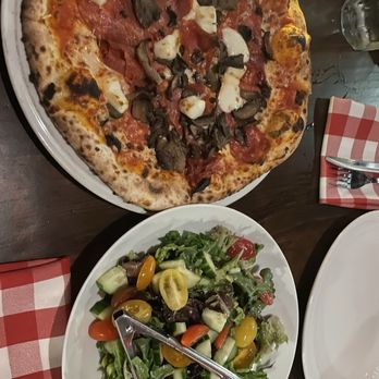 BEVO BAR + PIZZERIA - Updated December 2025 - 582 Photos & 440 Reviews ...