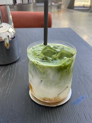 ELLIPSIS - Updated November 2025 - 44 Photos & 12 Reviews - 205-1540 W ...