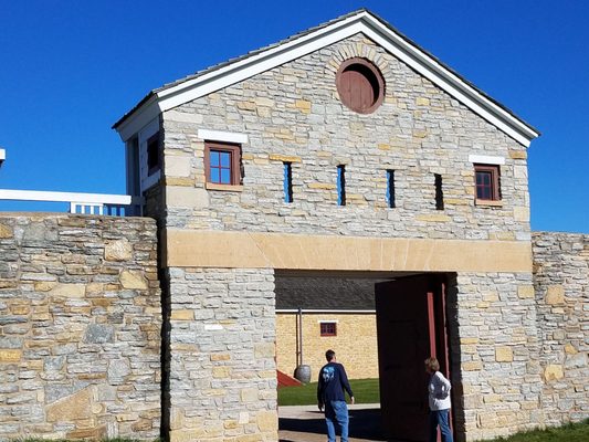 HISTORIC FORT SNELLING - 95 Photos & 17 Reviews - 200 Tower Ave, Saint ...