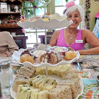 THE PINK DOOR TEA HOUSE - Updated April 2025 - 460 Photos & 124 Reviews ...