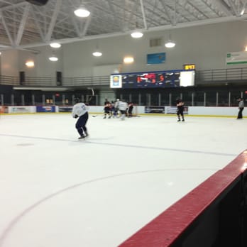 SPORTPLEXE DE PIERREFONDS - Updated July 2025 - 14700 Boulevard de ...