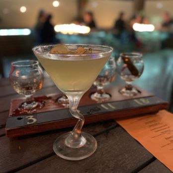 NEW RIVER TAPHOUSE - Updated July 2024 - 978 Photos & 534 Reviews ...