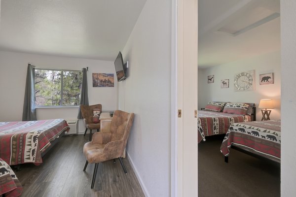 BROWNSVILLE MOTEL - Updated September 2025 - 57 Photos & 32 Reviews ...