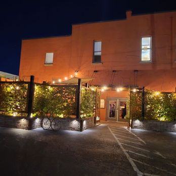 OX - Updated October 2025 - 3009 Photos & 1417 Reviews - 2225 NE Martin ...