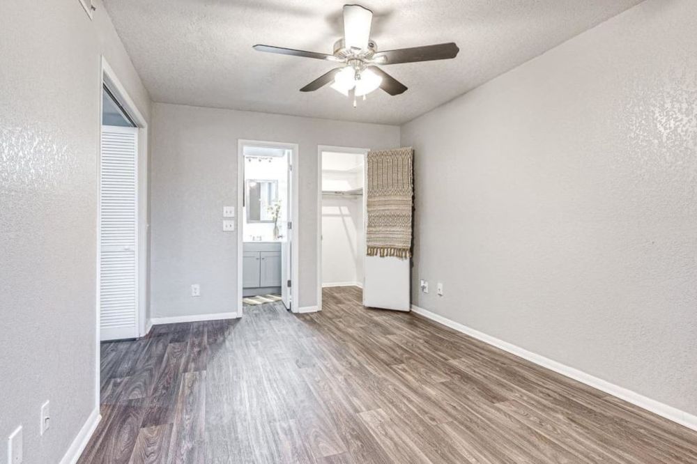 DIAMOND RIDGE APARTMENTS - Updated December 2025 - 37 Photos - 408 ...