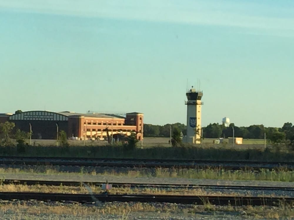 FORT KNOX GODMAN AIRFIELD - 1053 Spearhead Division Rd, Fort Knox ...