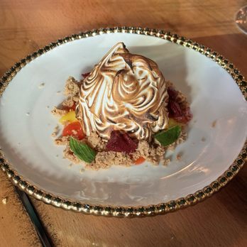 LILITH - Updated July 2025 - 429 Photos & 101 Reviews - 238 Spahr St ...