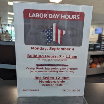 RIVERCHASE YMCA - 32 Photos & 29 Reviews - 990 Horan Dr, Fenton ...