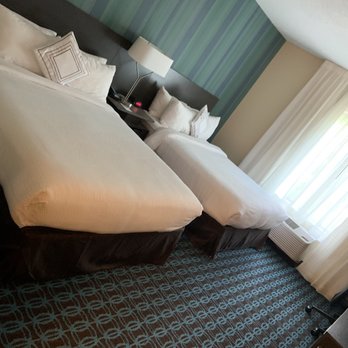 SPRINGHILL SUITES RALEIGH CARY - Updated January 2026 - 148 Photos & 33 ...