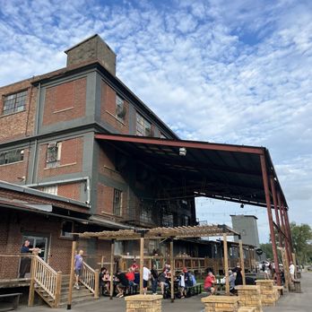 QUENTIN’S BBQ & SIDES - Updated April 2025 - 54 Photos & 46 Reviews ...