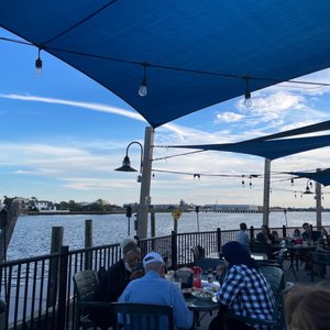 BAYHOUSE WATERFRONT BAR AND GRILLE - 408 Photos & 256 Reviews - 155-57 ...