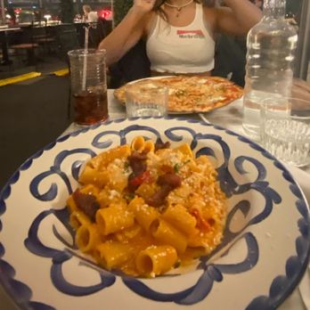 CAFE FIORELLO - Updated November 2024 - 884 Photos & 1019 Reviews ...