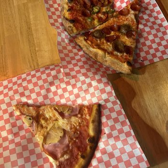 LOOSIES PIZZA - Updated March 2025 - 162 Photos & 194 Reviews - 300 E ...