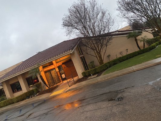 INLAND SURGERY CENTER - Updated April 2026 - 32 Reviews - 1620 Laurel ...