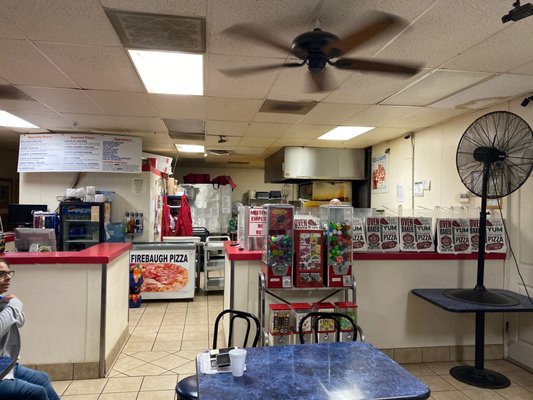 FIREBAUGH PIZZA - 14 Photos - 941 N St, Firebaugh, California - Pizza ...