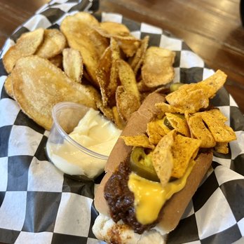 OLD DOMINION DOGGERY & BURGER SHOPPE - Updated July 2025 - 106 Photos ...