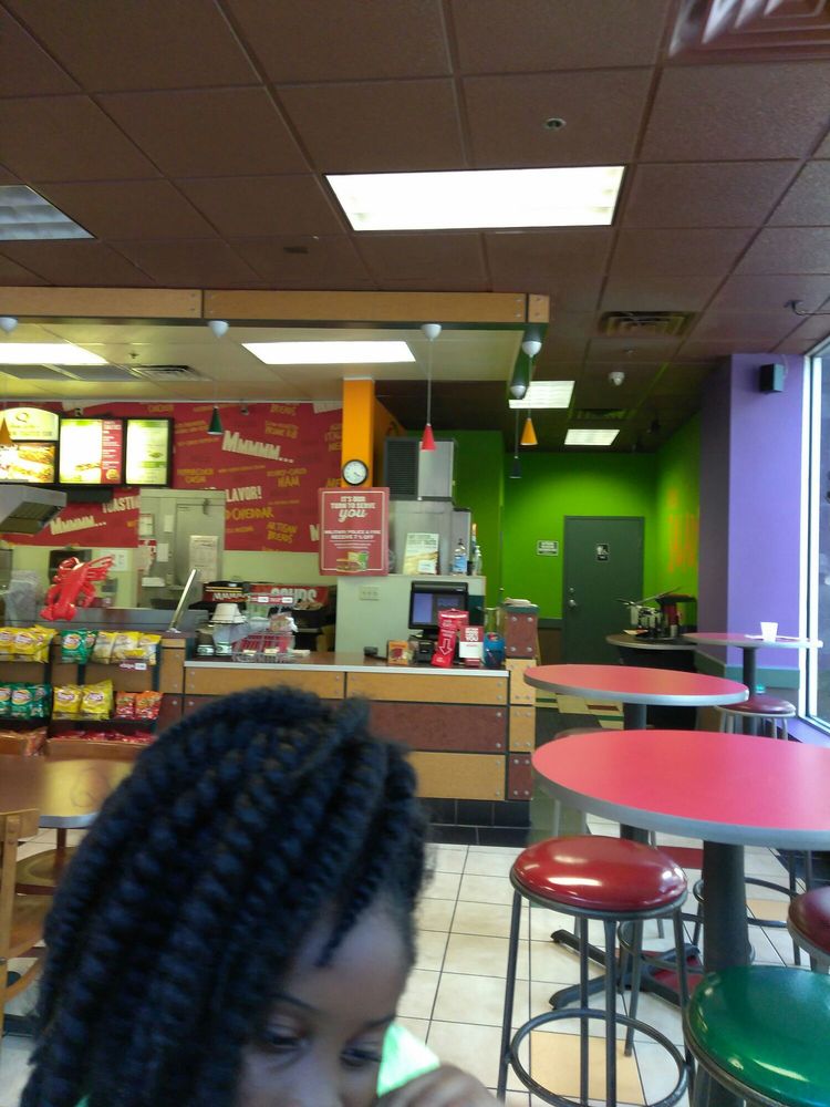 QUIZNOS - Fast Food at 101 W State St, Jacksonville, Florida ...