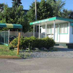 ARÉNA BARDY - Updated September 2025 - 2280 Avenue Monseigneur-Gosselin ...