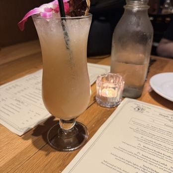 MAPLE TREE INN - Updated December 2025 - 904 Photos & 754 Reviews ...