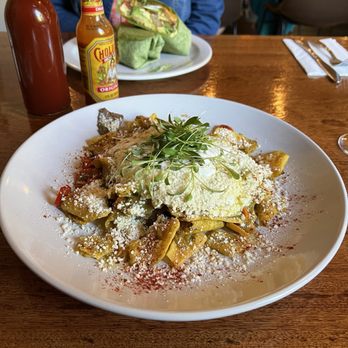 BISTRO 76 CAFE & CATERING - Updated January 2025 - 621 Photos & 438 ...