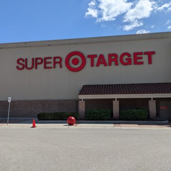 TARGET - Updated August 2025 - 34 Photos & 26 Reviews - 15880 San ...